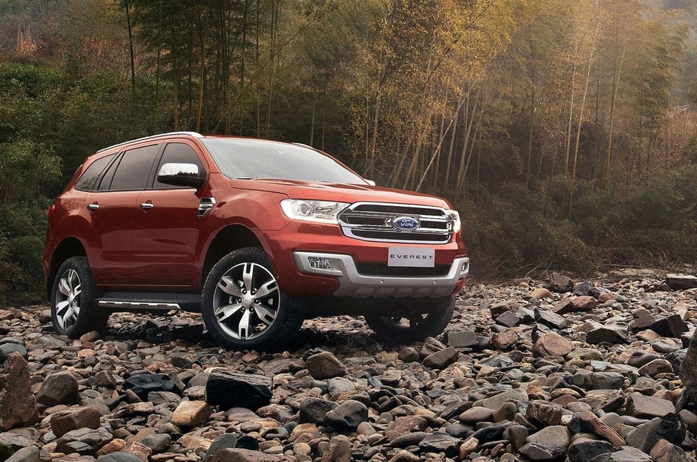 Ford Ph launches all-new Everest with prices starting at P1.339-million ...