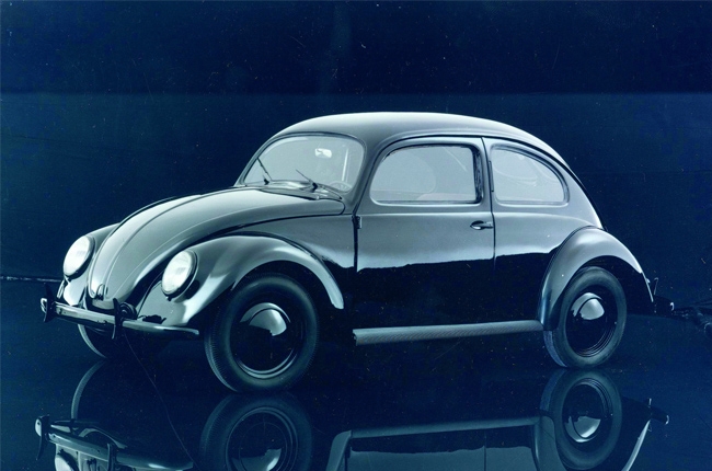 The iconic 1st generation Volkswagen Beetle hits its 70th year mark ...