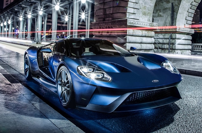 Take a look at Ford GT’s futuristic digital instrument display | Autodeal