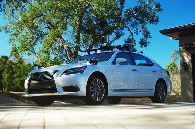 Toyota unleashes its first self-driving car | Autodeal