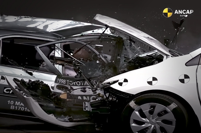 Toyota Corolla Crash Test
