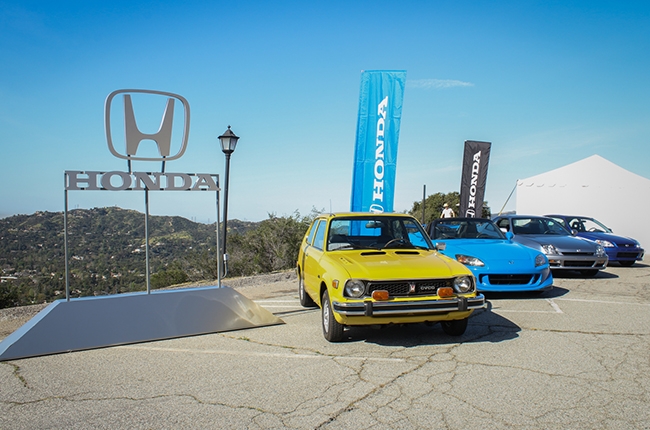 Honda celebrates the love for the manual transmission | Autodeal