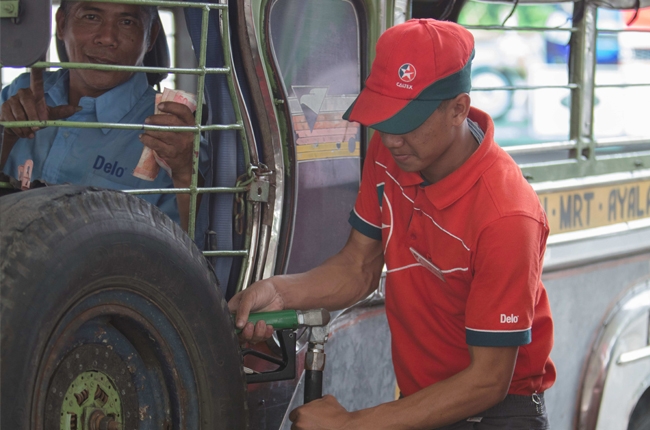 Caltex prepares to accept Pantawid Pasada Program cash cards | Autodeal