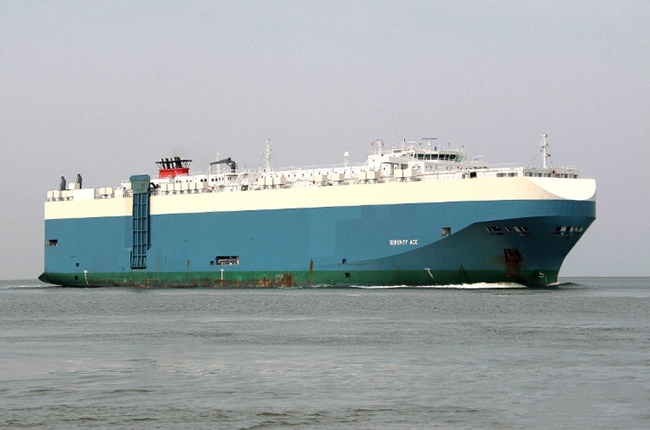 Large vessel carrying Nissan vehicles is adrift in the Pacific | Autodeal