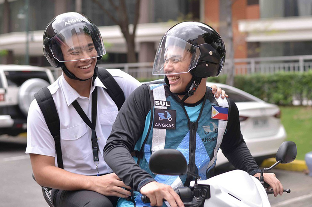 It’s a good idea to wear a balaclava when riding Angkas | Autodeal