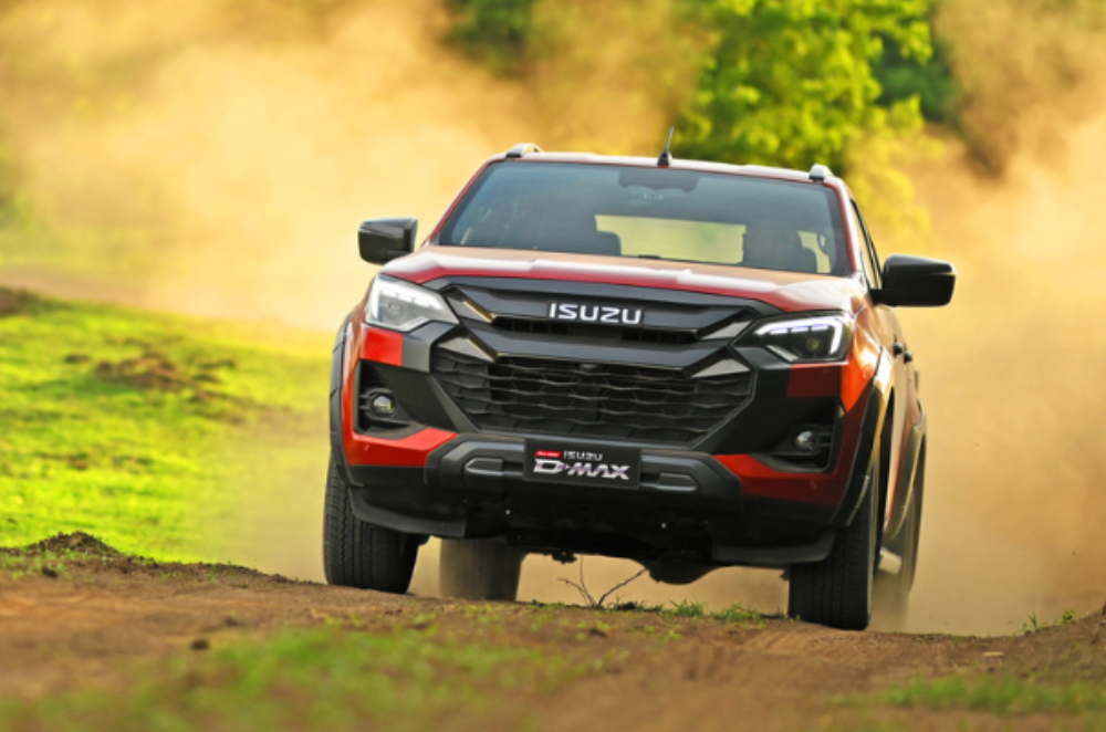 Isuzu D-MAX stays at current price until stocks last | Autodeal