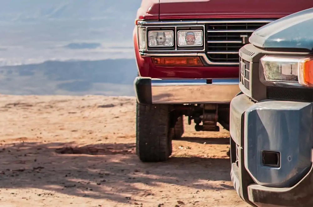 Toyota's latest Land Cruiser teased, embracing classic LC60 design ...