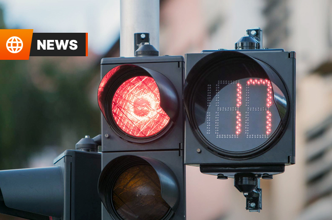 MMDA to switch to a traffic-sensing system from stoplight timers | Autodeal