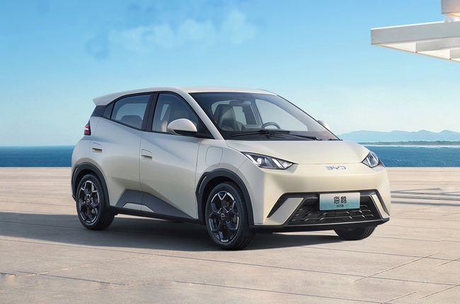 BYD reveals new Seagull electric hatchback with more features but same ...