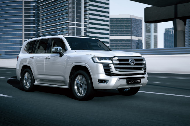 The 2022 Toyota Land Cruiser 300 series is unveiled to the world | Autodeal
